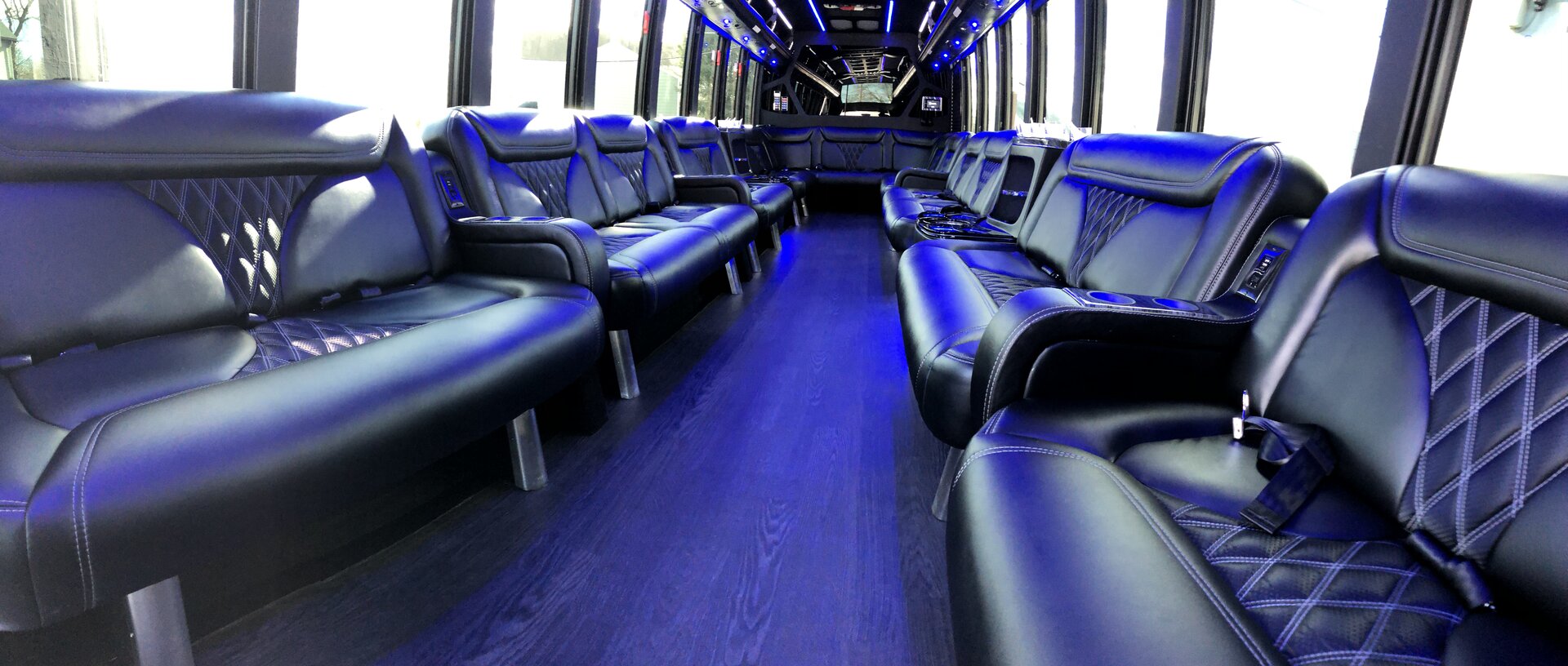 Limo Coach Bus (Party Bus) - Michael's Limousine Company | Airport Limo ...