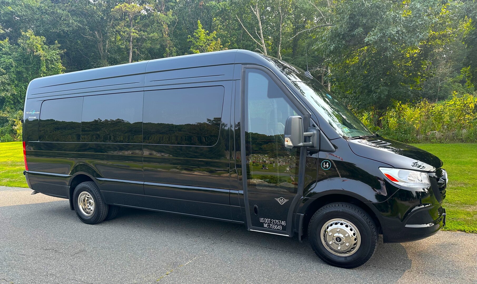 Sprinter Shuttle - Michael's Limousine Company | Airport Limo Service ...